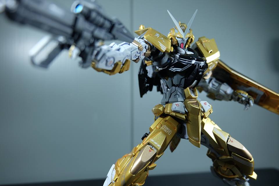 Custom Build: MG 1/100 "Prototype Akatsuki" Gundam Astray Gold Frame ...