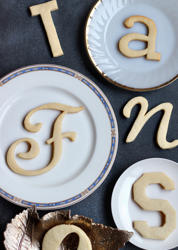 {Typeface Tuesday} Typography Cookies | Design Fixation