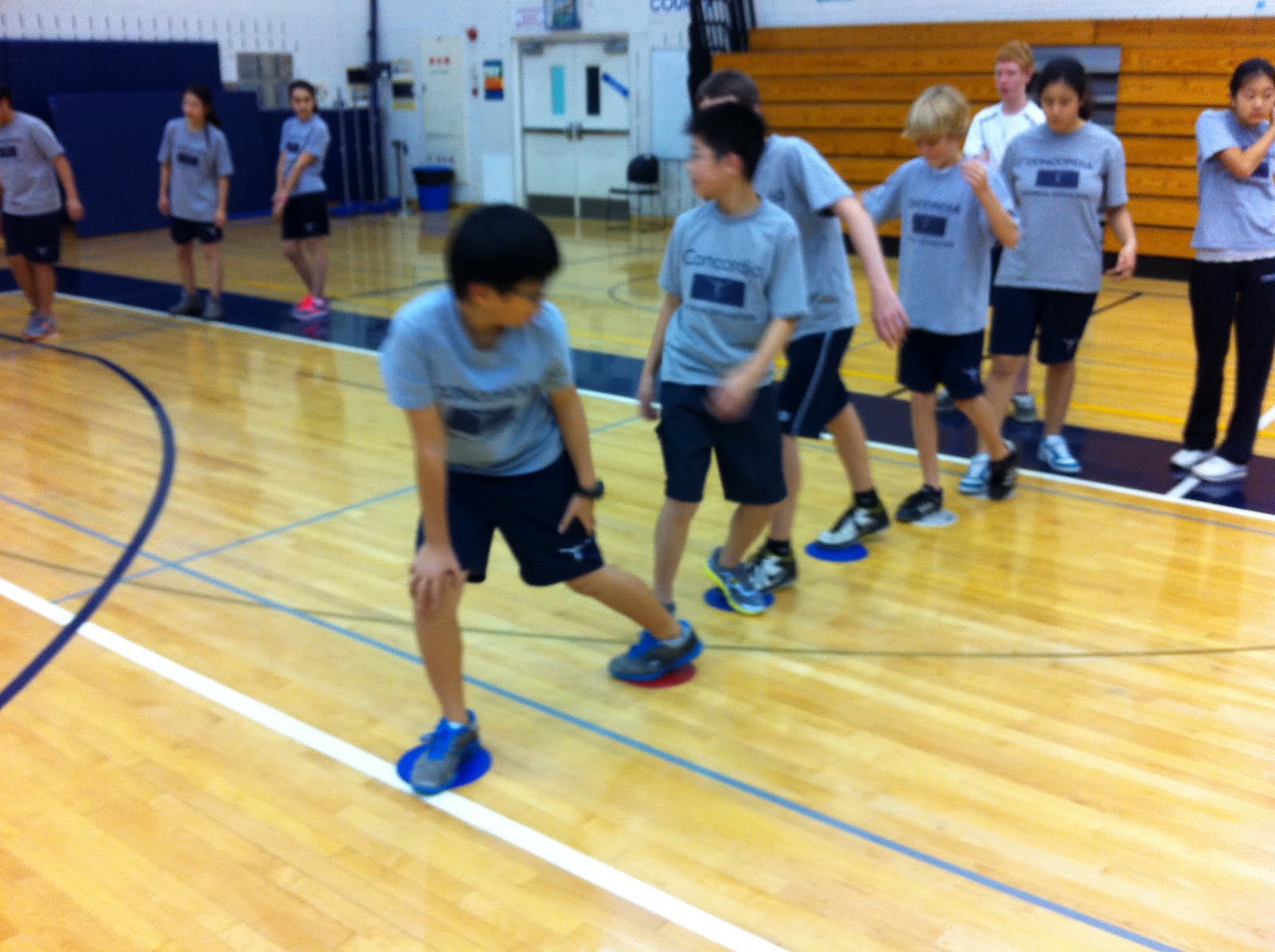 Cooperative Games with 7th and 8th grade - Aura Fitness Studio