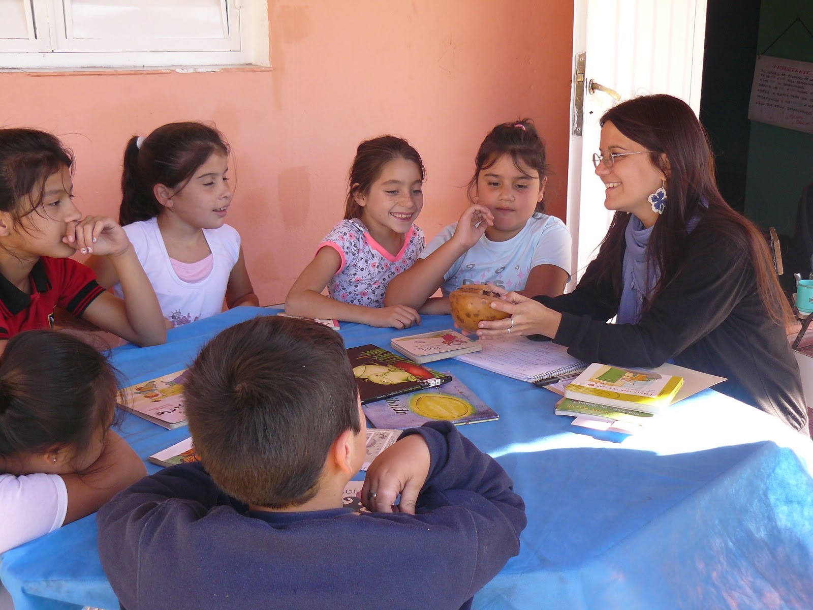 Cuentos en Movimiento: Proyectos comunitarios