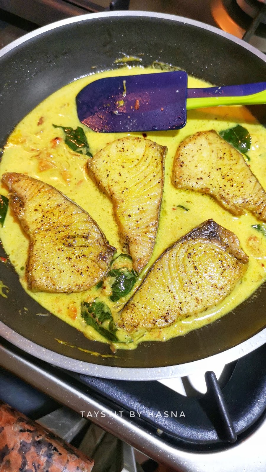 Creamy Fish Molly/ Moilee/ Molee | Taystit by Hasna