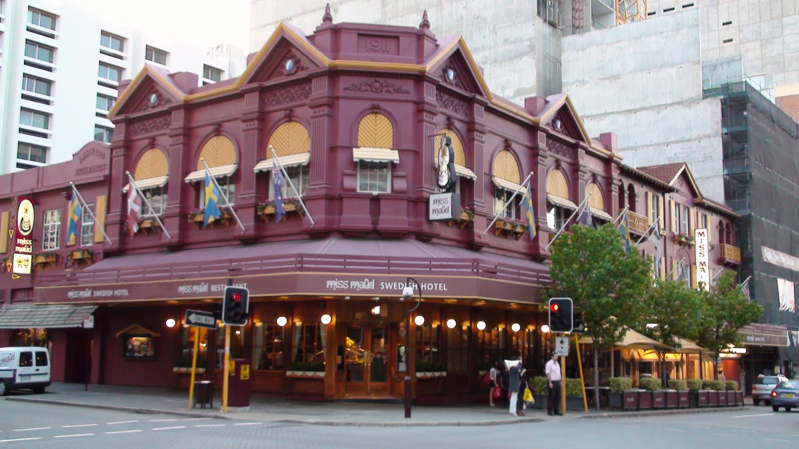 Simple Simon Says: Perth - The City