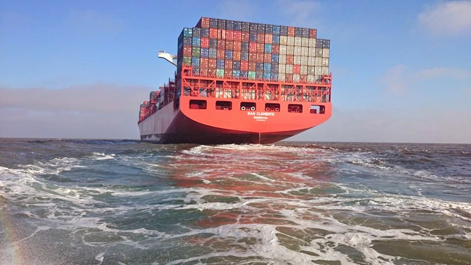 Praia do Cassino - Aluguel de Casas, Praia do Cassino: Navio Partindo ...