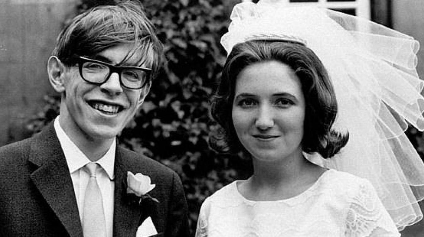 Zinc +: STEPHEN WILLIAM HAWKING