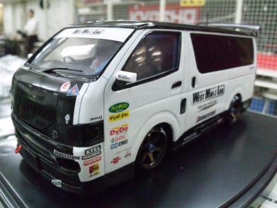 KYOSHOSAN: Nice Custom Mini-Z Body