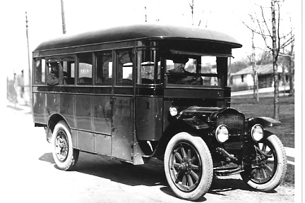 Tammany Family: 1922 Bus Schedule