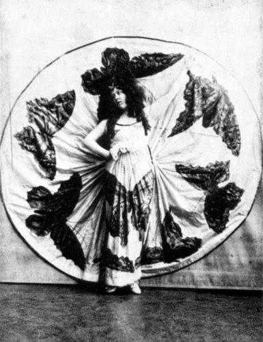 joseph scissorhands: Loïe Fuller - Butterfly Dance Pt 2
