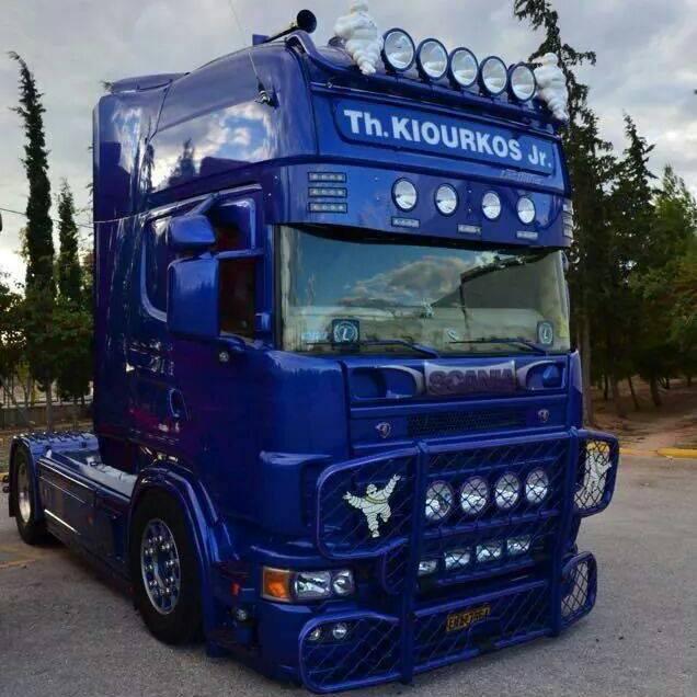 SCANIA V8 GREEK TEAM