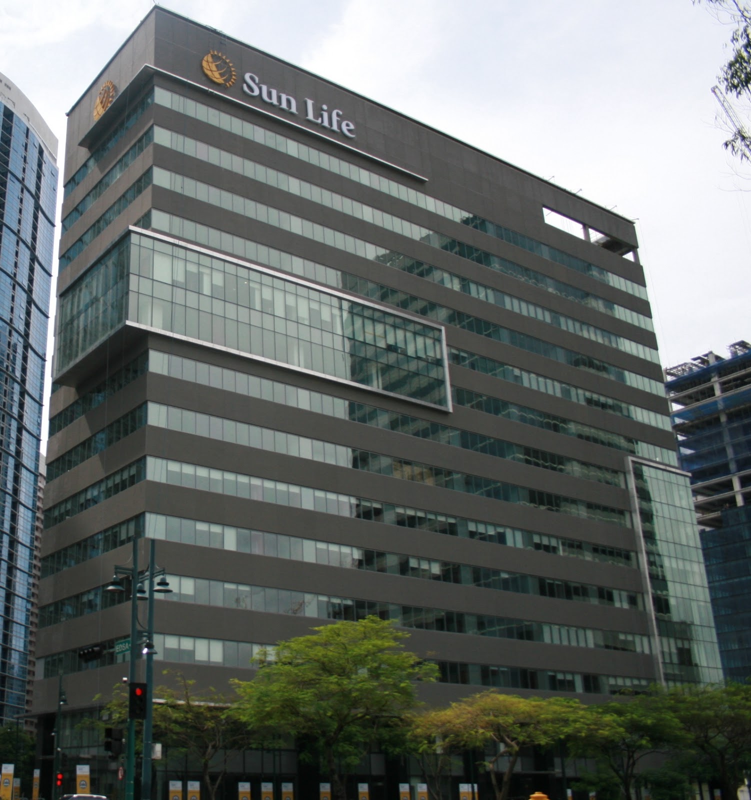 brokebackpacker: GREEN BUILDINGS IN THE PHILIPPINES