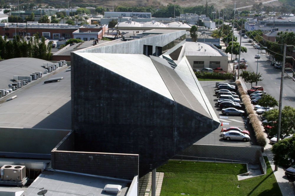 Stealth / By Eric Owen Moss Architects ~ HouseVariety