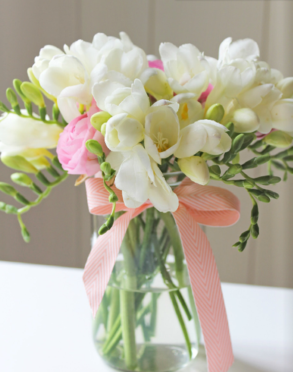 Featured File: Delighted Magazine – Gaby Burger