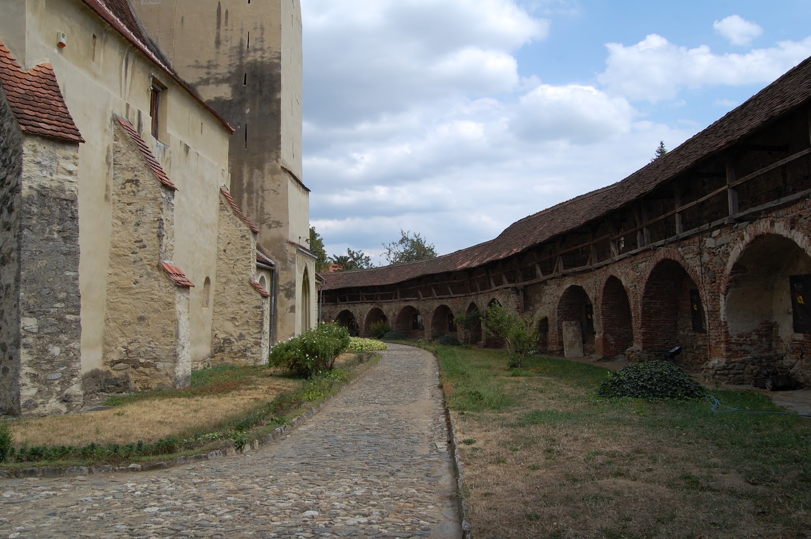 I viaggi di Valeria: ITINERARIO NELLE TERRE DEI SASSONI: CISNADIE E ...