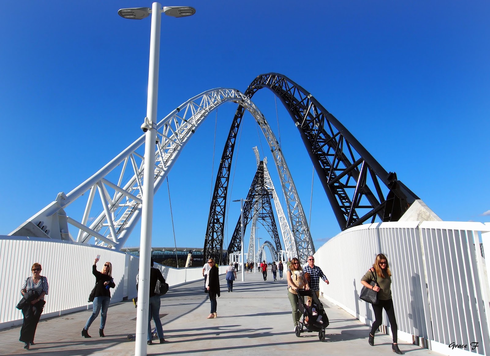 Perth Daily Photo : The Matagarup Bridge..