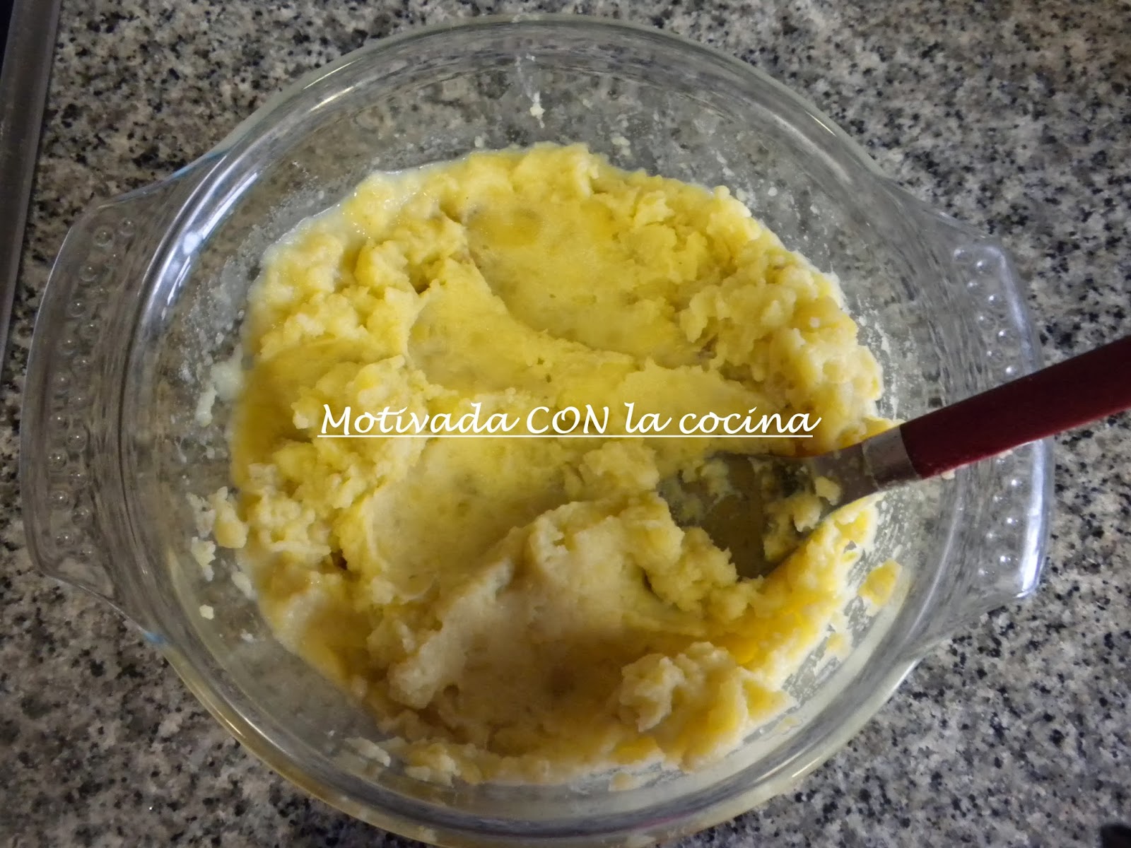 MOTIVADA CON LA COCINA: PATATAS HUECAS