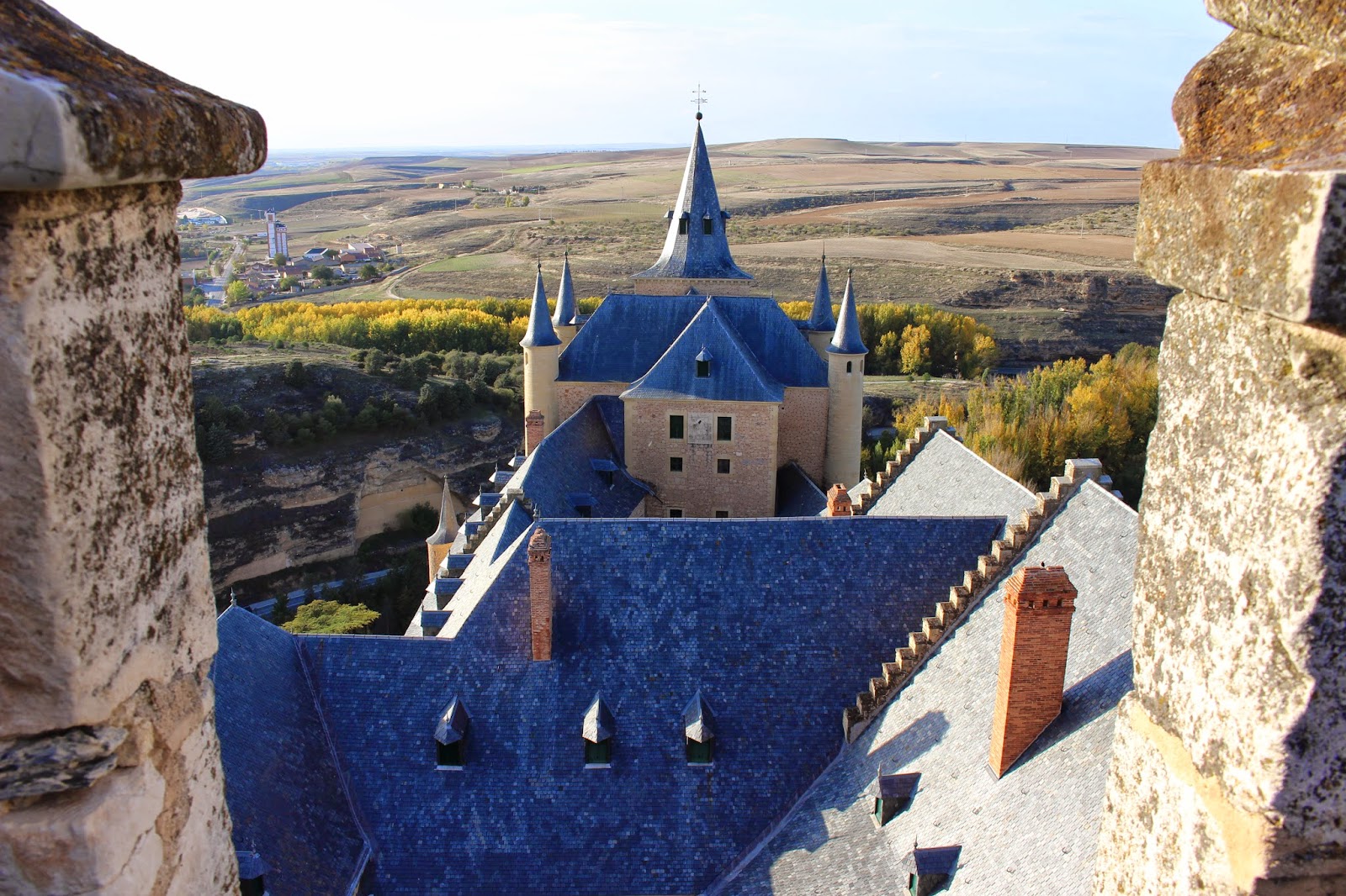 Unos amigos de Paradores: El Alcázar y el Parador de Segovia - Castilla ...