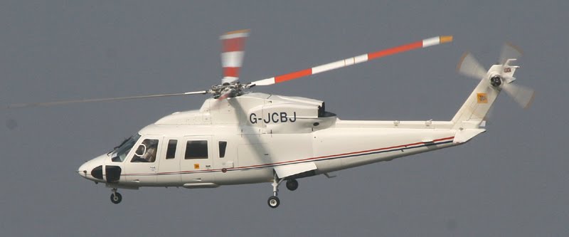 Birmingham Airport Photo Blog: Thursday 17 March 2011 - JCB S 76 G-JCBJ ...