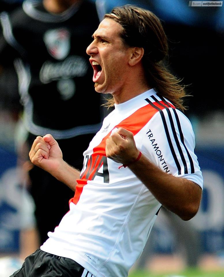 Fútbol Argentino: "Estar a la altura del partido" Ponzio