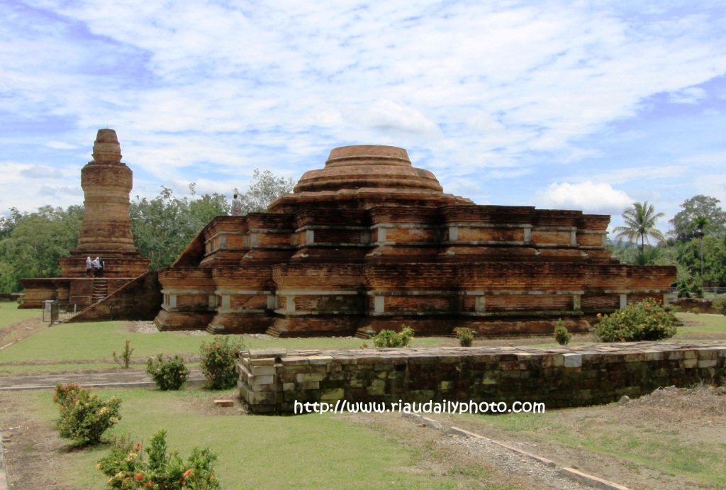 CANDI MUARA TAKUS | RIAU DAILY PHOTO