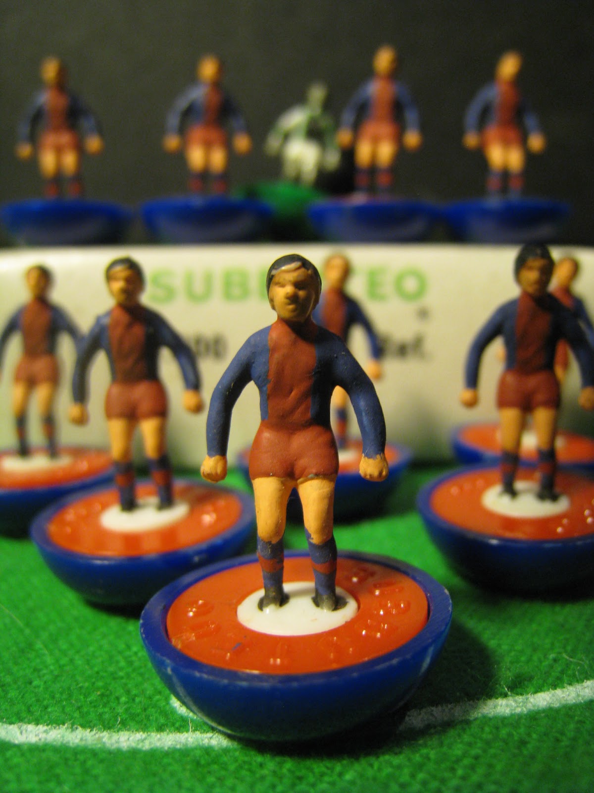 My Hybrid Green Box: Subbuteo Hybrid PSG # 92