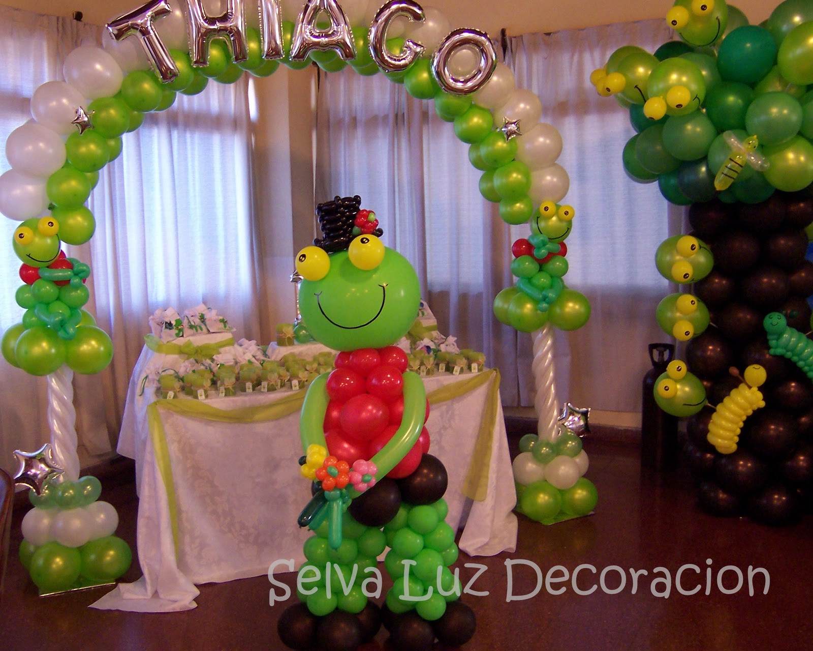 Selva Luz decoración con globos.Buenos Aires Argentina.: Sapo Pepe ...