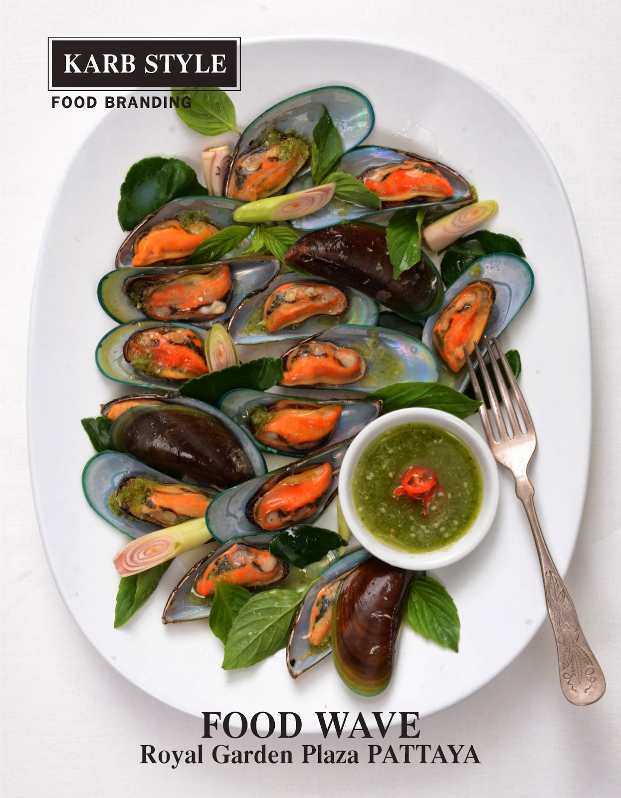 Thai Food - FOOD WAVE, Royal Garden Plaza PATTAYA.