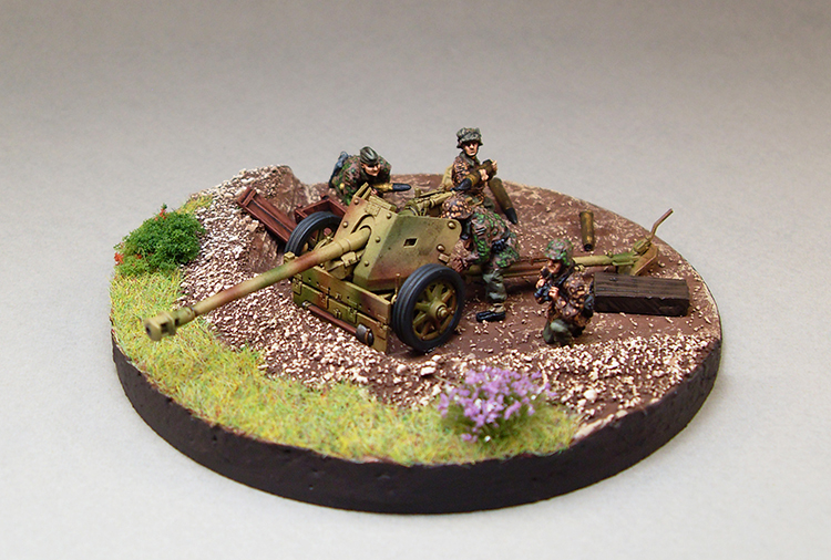 I Mostly Paint At Night...Mostly.: Pak 40 and Crew