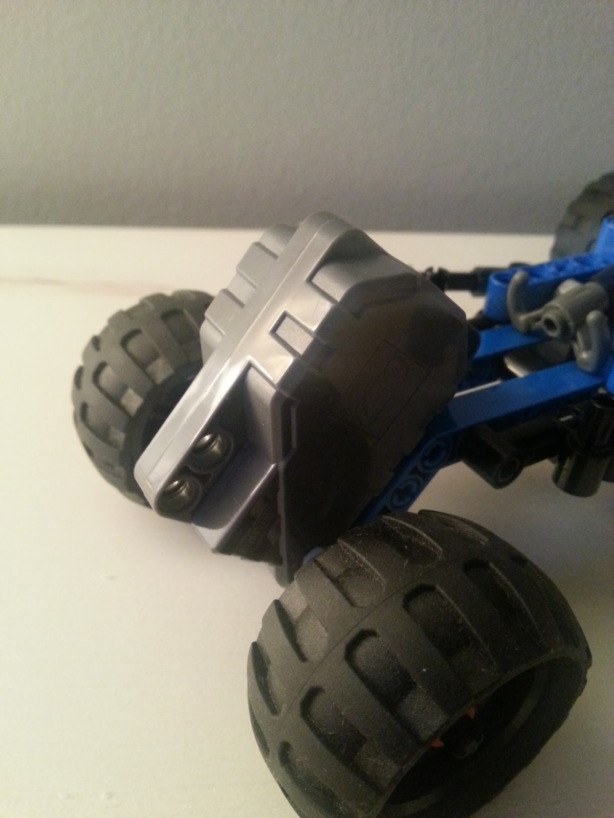 REVIEW: LEGO Technic Pull Back Cars | The Test Pit