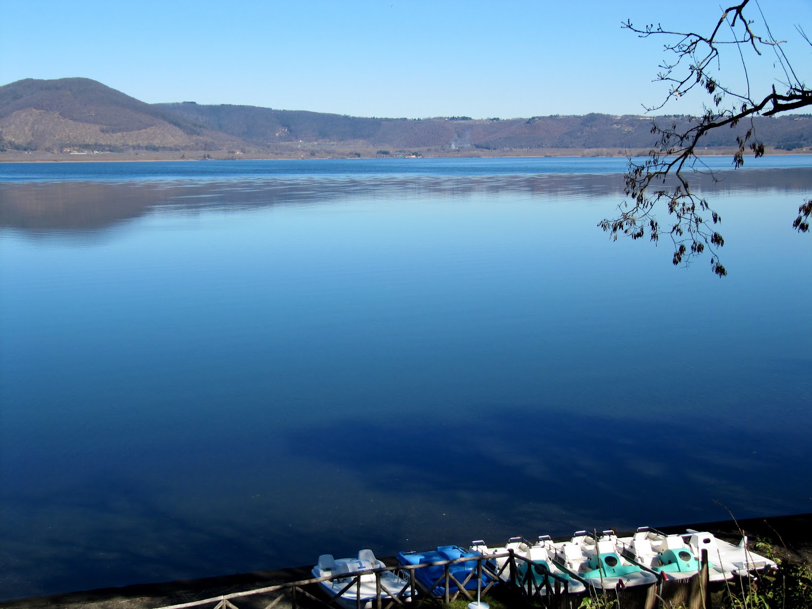 Veloce ® cycling and bike rental company : Exploring Lake Vico, a ...