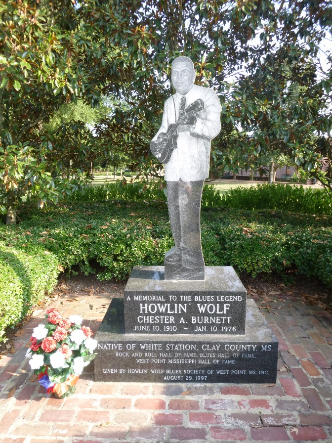 Pat and Dawn Mission Blog 2012: Howlin' Wolf, the Blues Legend