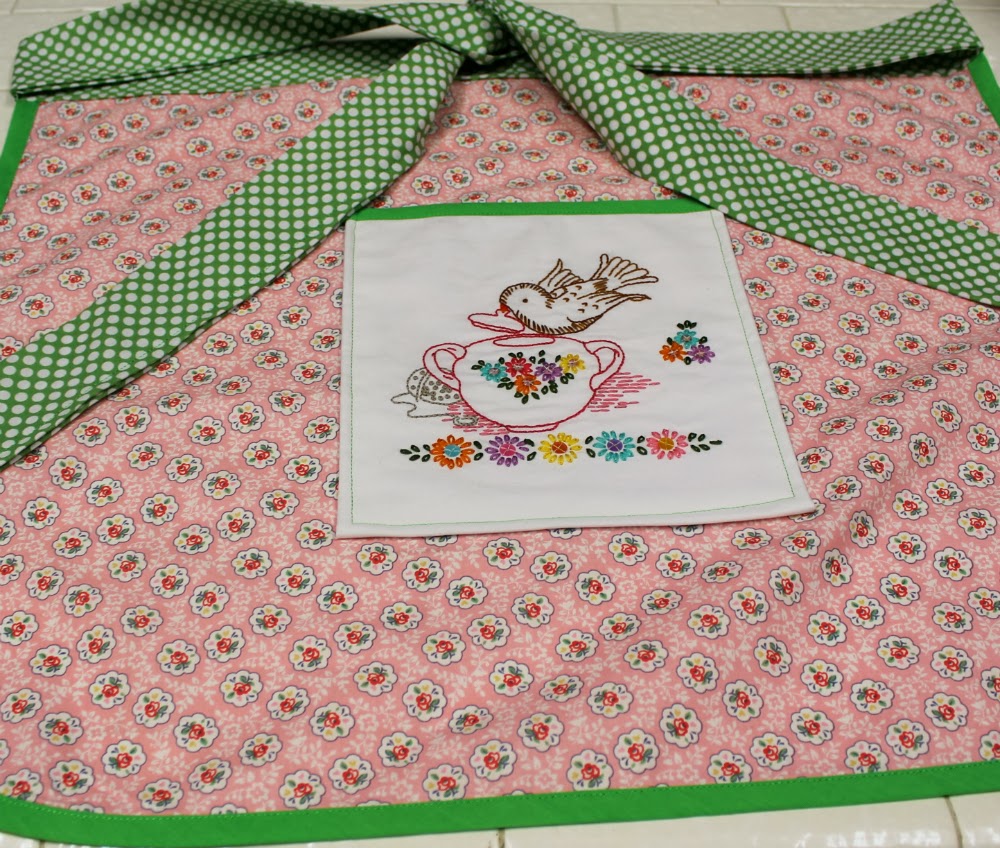 Lesley's Stitching Haven: My First Apron