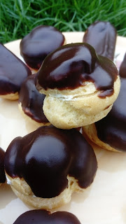 Sweetie Pie Bakes Stuff: Super Simple Éclairs and Profiteroles (Wheat Free)