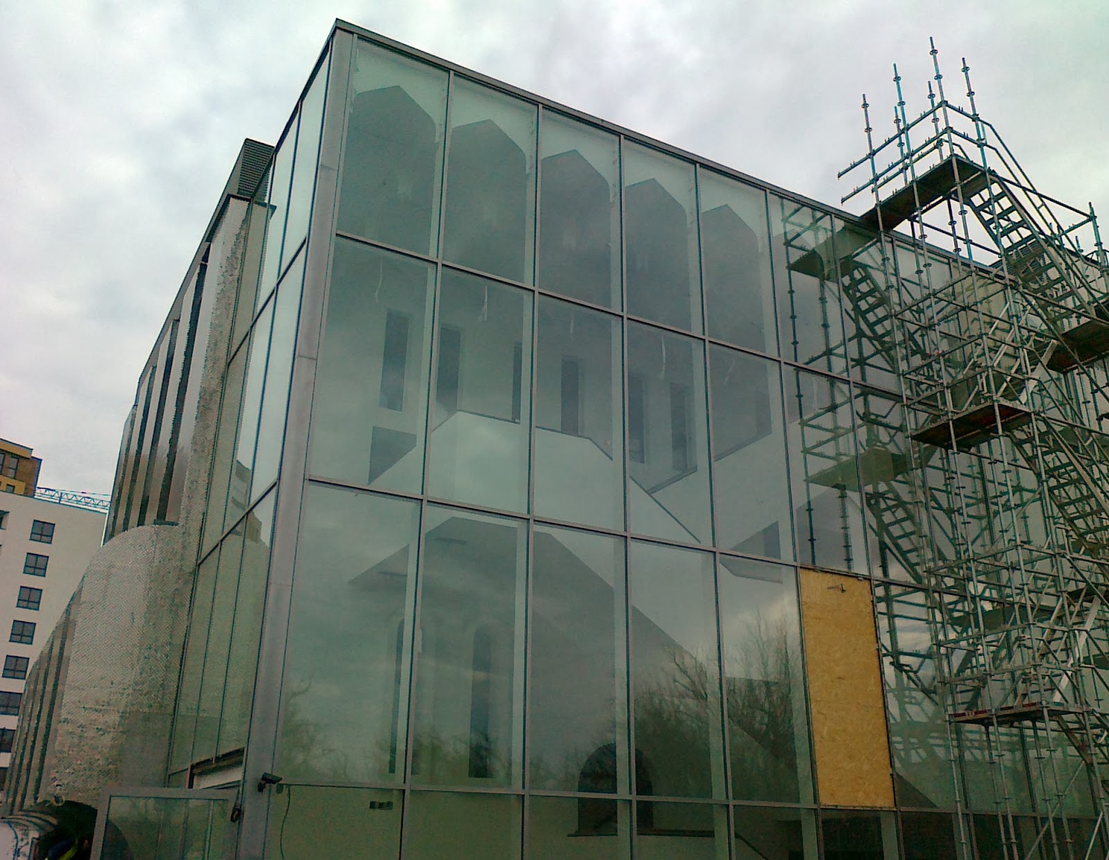 Pat Papertown 2: The New Mosque Being Built in Warsaw, Poland