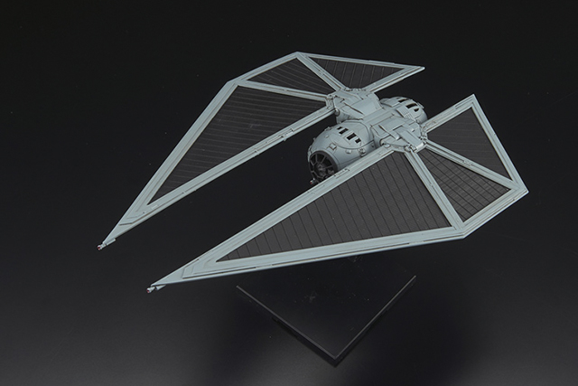 【模界新品】突擊型鈦戰機 TIE striker (TIE/sk x1 experimental air superiority fighter)