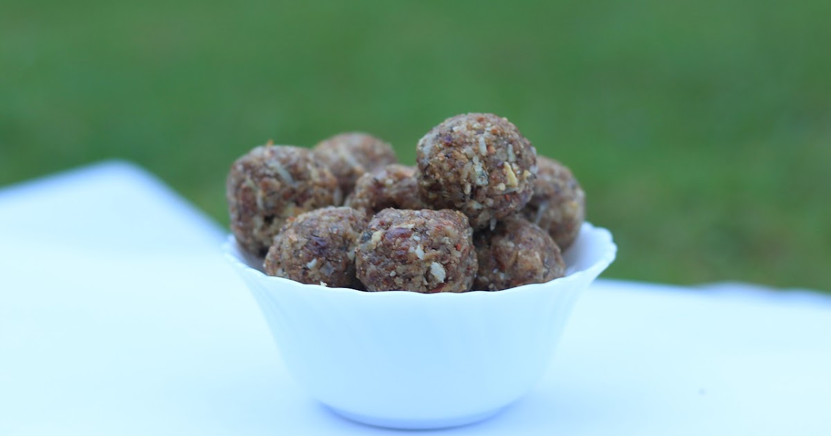 सोंठ के लड्डू - Sonth Laddu Recipe, Saunth ke Laddu by madhuri ~ माधुरी ...