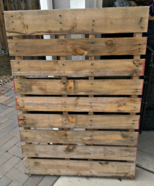 JessicaRose Home Decor: DIY Garden Series: Repurposed Pallet in 6 EASY ...