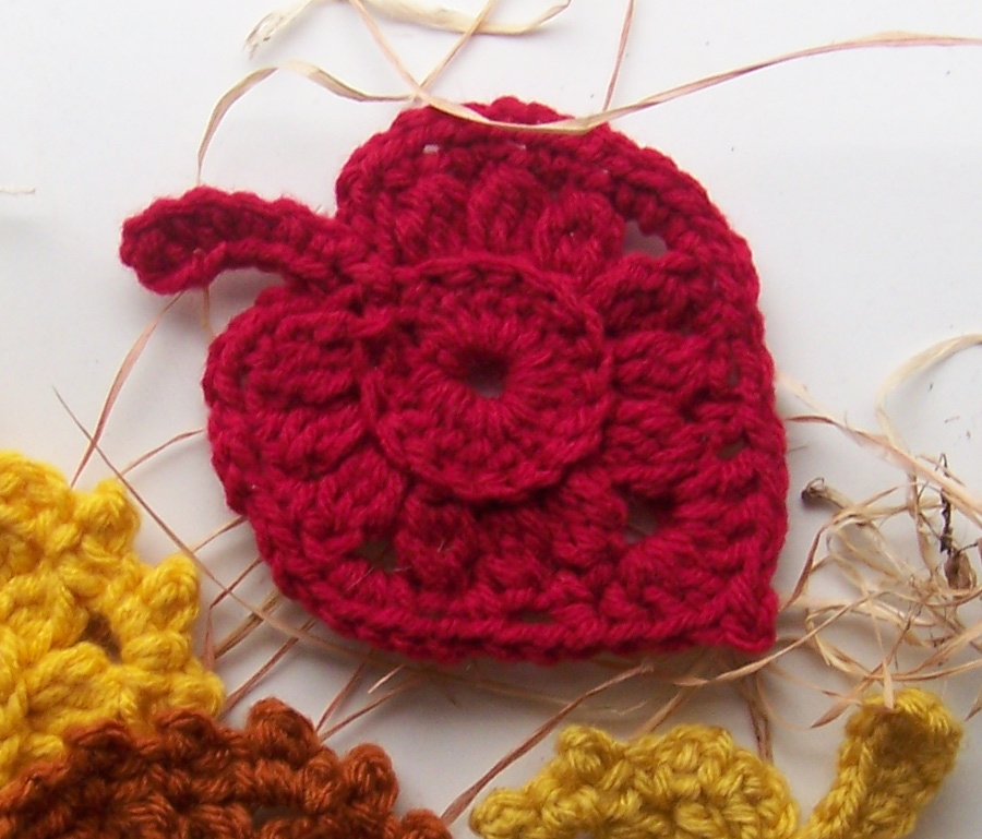 crochet times: Autumn leaf Free crochet pattern