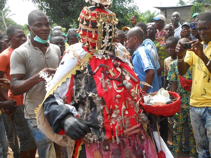 ASSOCIATION OMO YORUBA: ORIGINE DE EGUNGUN AU BENIN