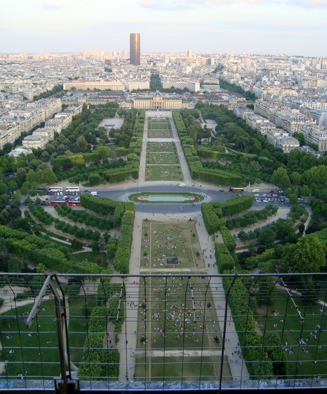 Recantos e Encantos: Paris - Champ de Mars