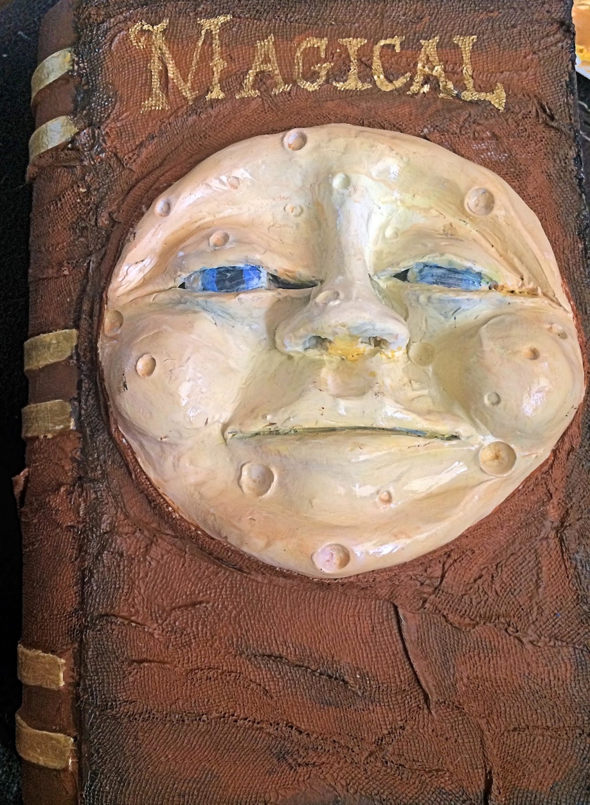 The Dark of the Forest: Fun Fairytale Moon Book Box Craft