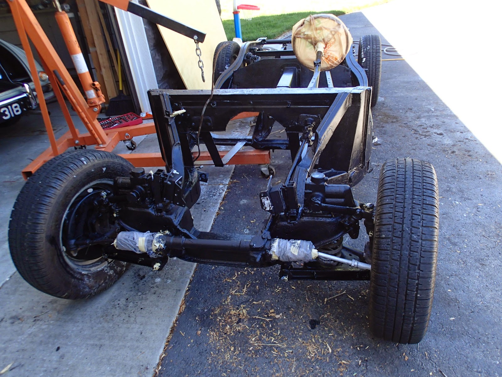 Our orphan MGA coupe: Frame painted
