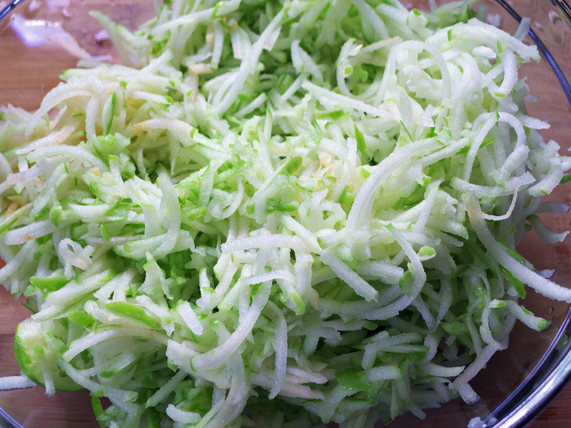 Cooking Weekends: Almás Pite; Hungarian Apple Cake