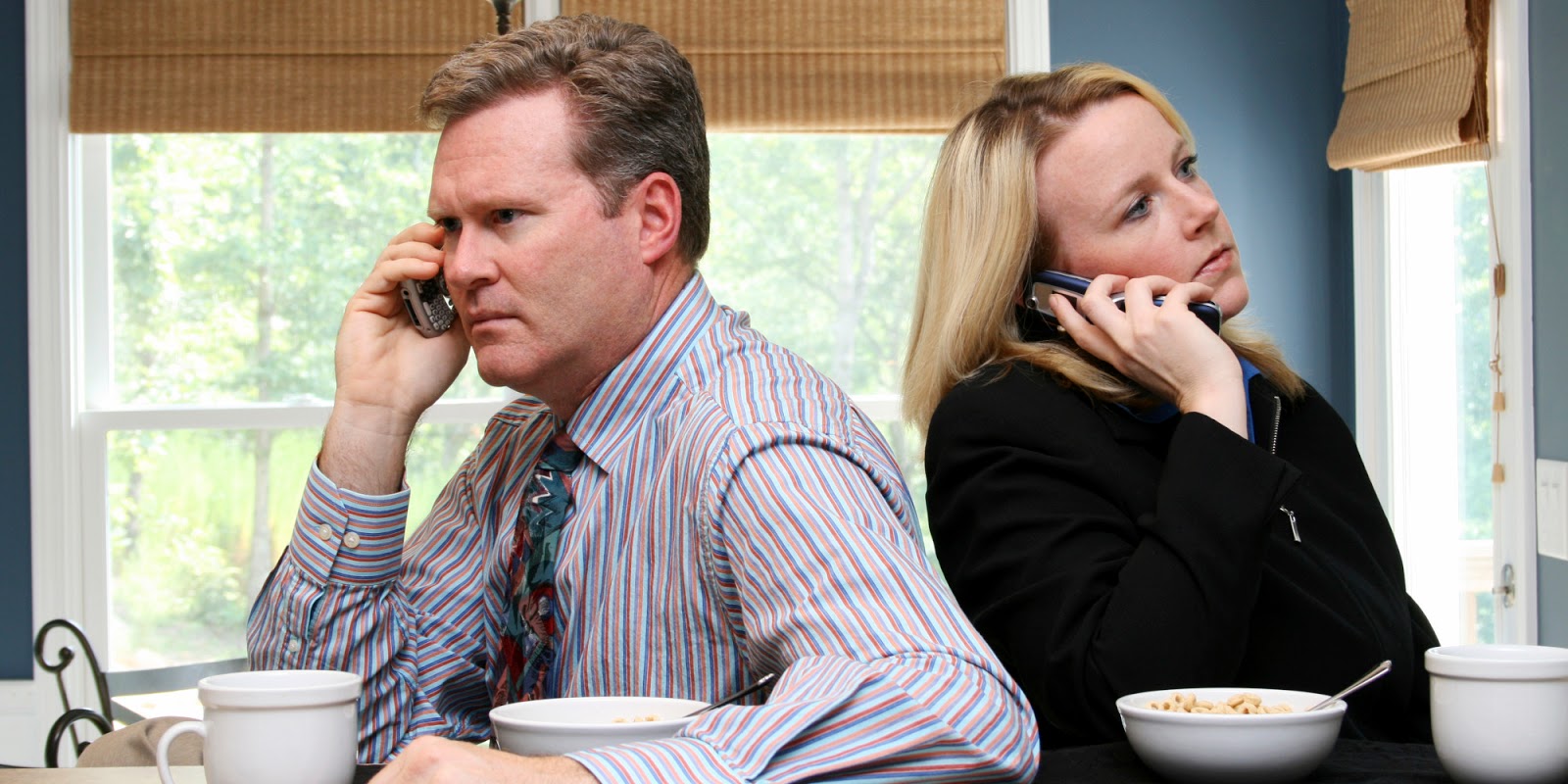 Sama-sama Sibuk Kerja? Lakukan Tips Berikut agar Hubungan tetap Harmonis