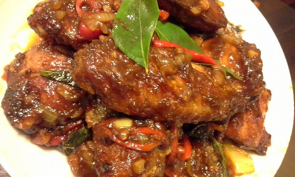 Kam Heong Chicken/ Fragrant Chicken by Jessie Koey‎