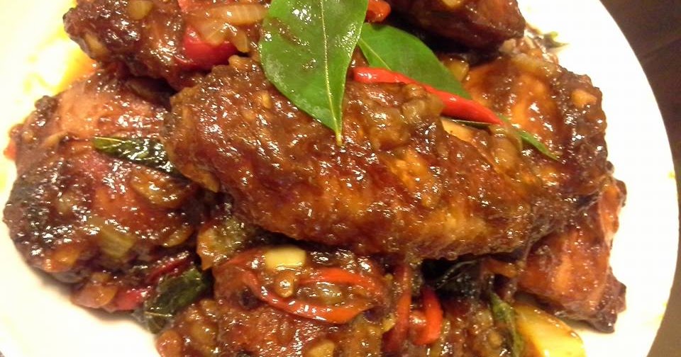 Kam Heong Chicken/ Fragrant Chicken by Jessie Koey‎