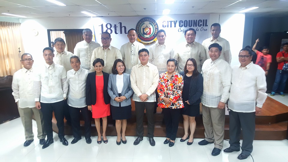 18TH CITY COUNCIL OFFICERS AND STANDING COMMITTEES COMPOSITION ...