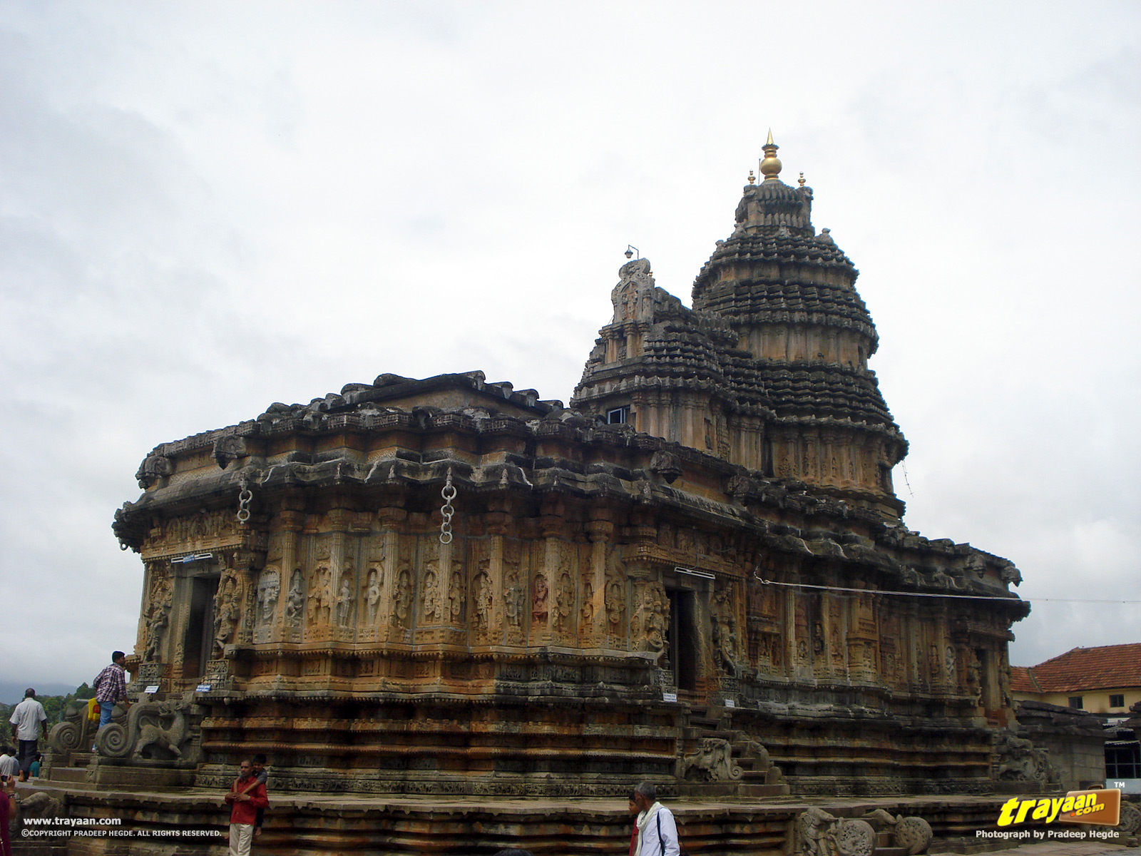 Sringeri Vidyashankara Temple - Trayaan