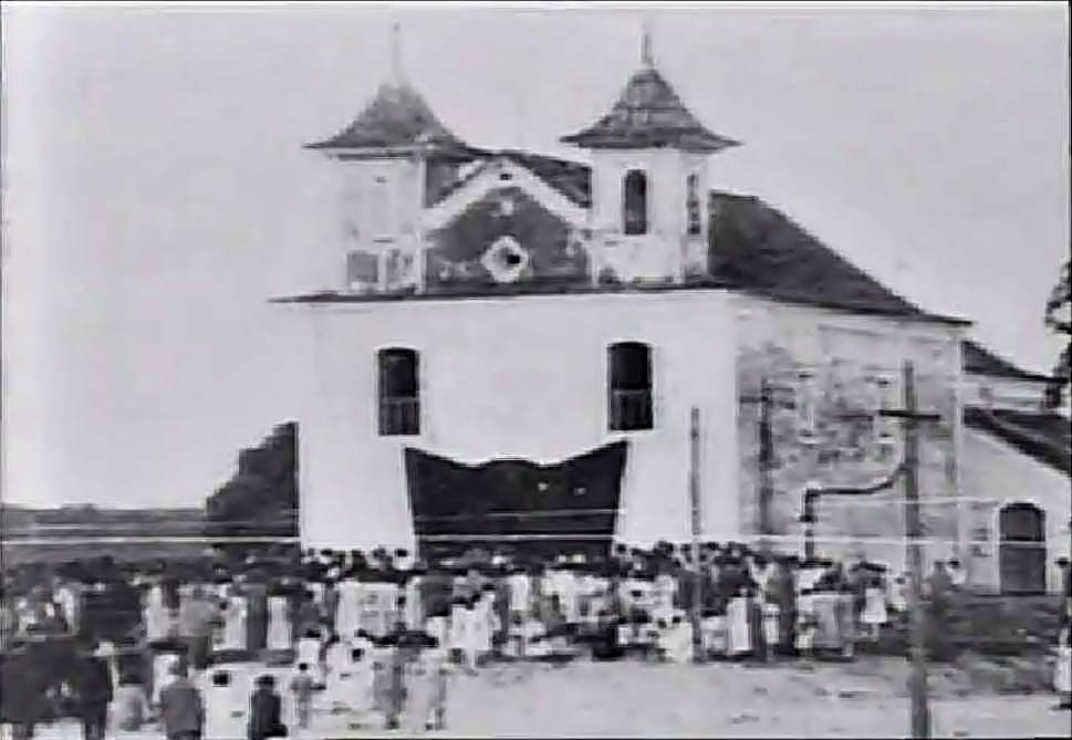 Museu Fotográfico de Divinópolis : Largo da Matriz & Catedral do Divino ...