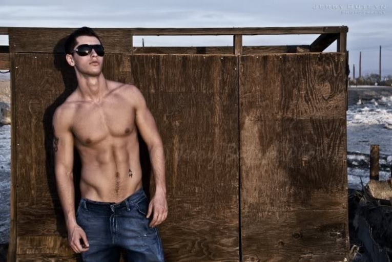 L'Homme du Jour: VINCE AZZOPARDI