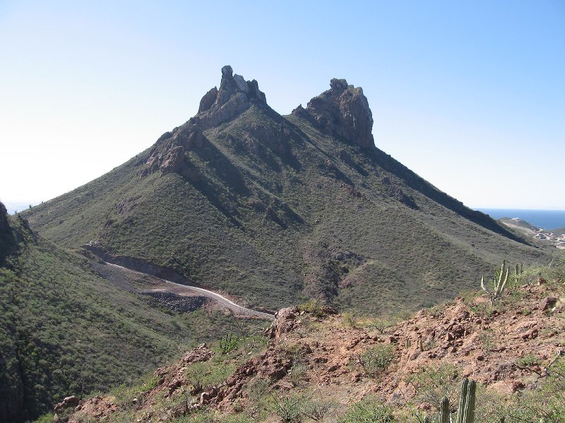 sancarlosfortin: cerro tetas de cabra lado sector bahia al fondo el ...