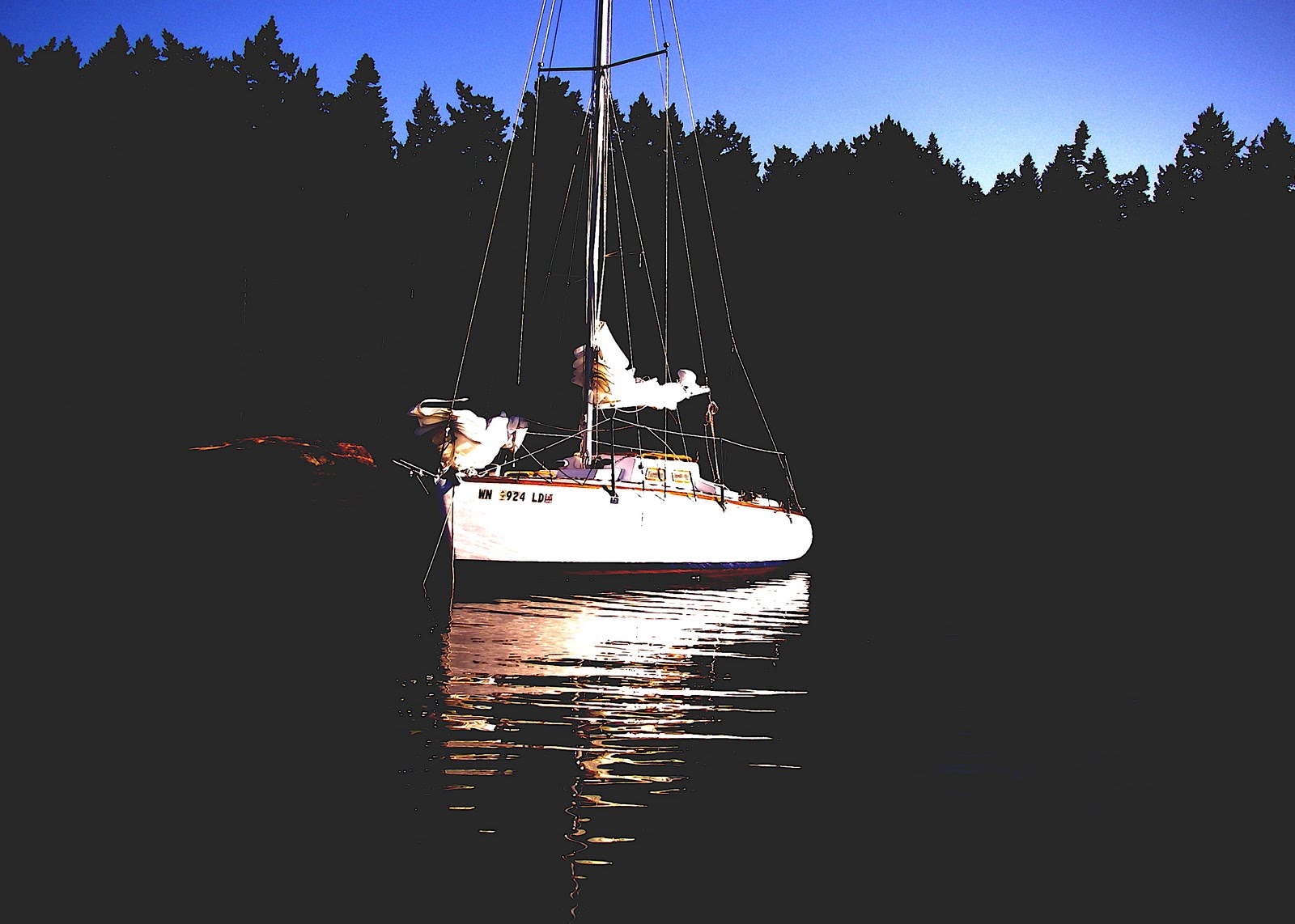 "TERN"--Laurent Giles sloop: Images From A Recent Adventure...